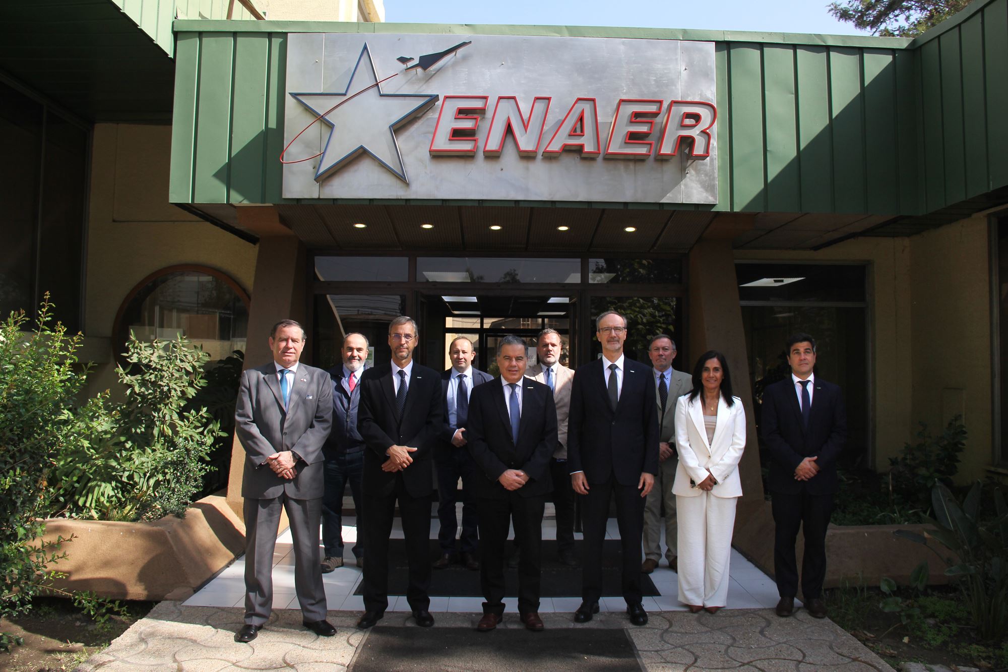 INVAP, ENAER y DTS firman Memorando de Entendimiento para el desarrollo ...